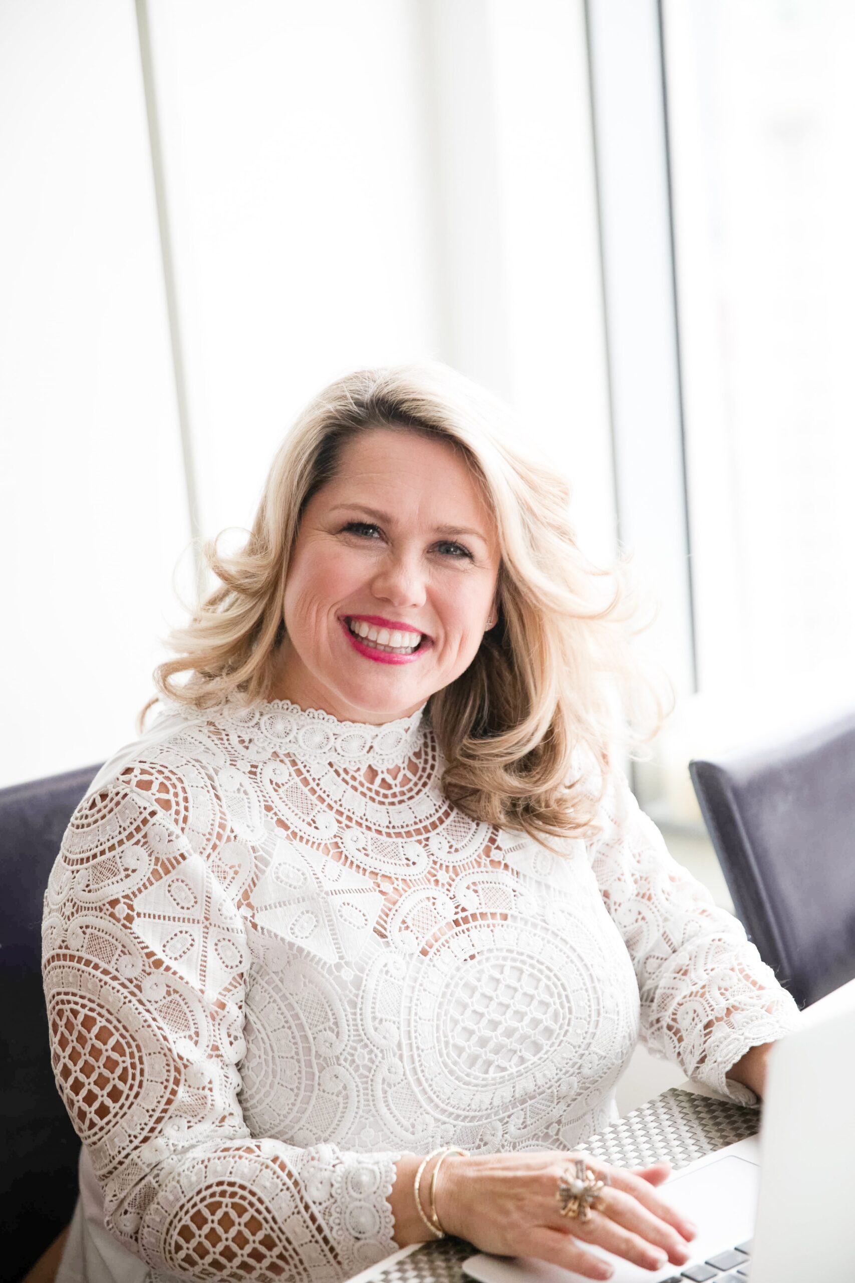 Luxury Mindset with Neen James - Heather Hansen Oneill